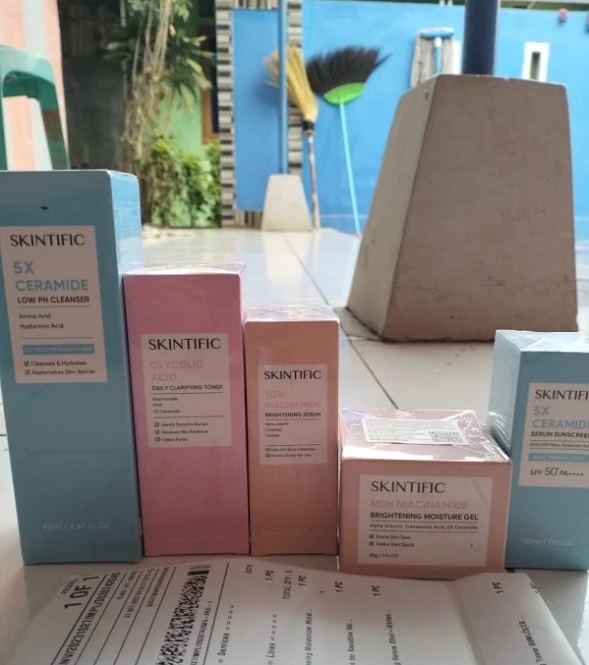 Skintific paket glowing untuk mencerahkan Wajah-Harga Promo Paket ...